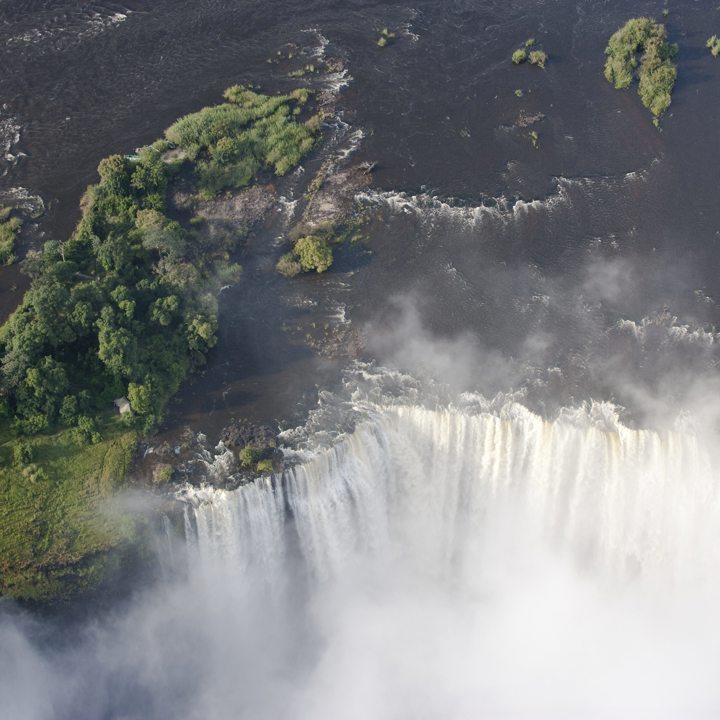 Zimbabwe Luxury Safari - Zimbabwe Vacation Packages | Ker & Downey